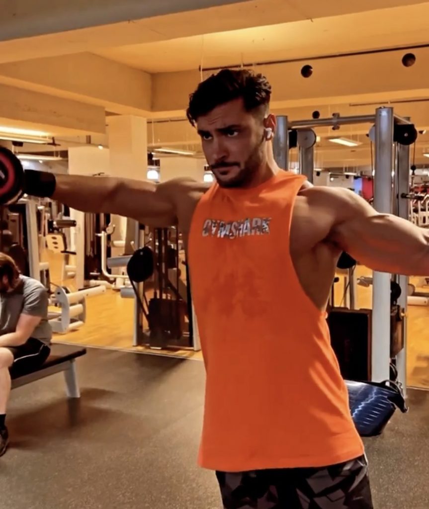 Davide Sanclimenti, il nuovo bello d'Italia che ha vinto Love Island in ...