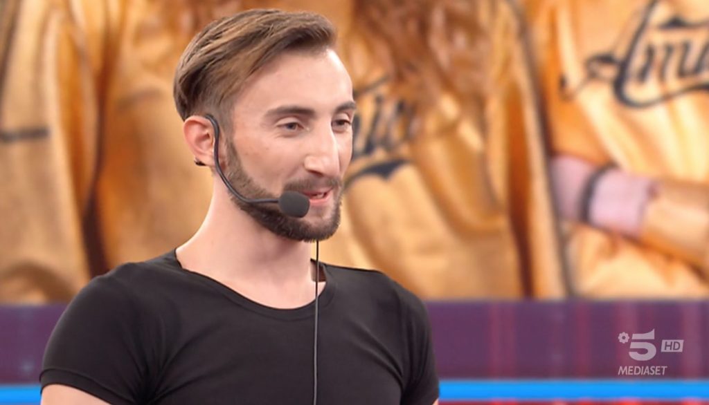 Serale di Amici 2023: Samu Segreto è l'eliminato della terza puntata di ...