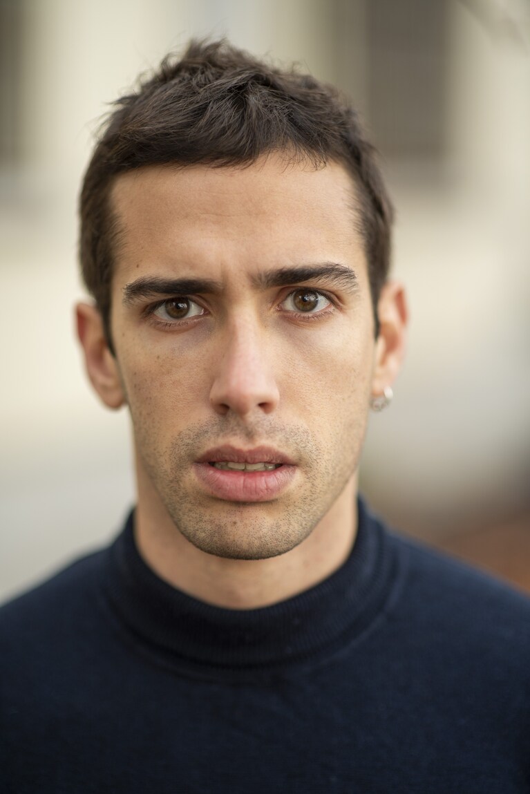 Gabriele Mainetti dopo Freaks out: un film sul kung fu con Giallini ...
