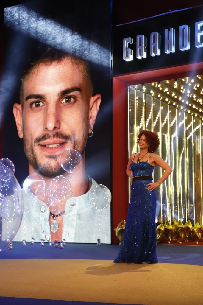 Come ha fatto Perla a strappare a Beatrice Luzzi il titolo di ...