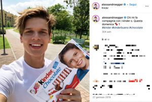 Matteo Farneti è il bambino della Kinder, l'attacco ad Alessandro Egger ...