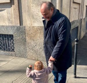 La vita privata di Gerry Scotti: il matrimonio con l’ex moglie, l'amore ...