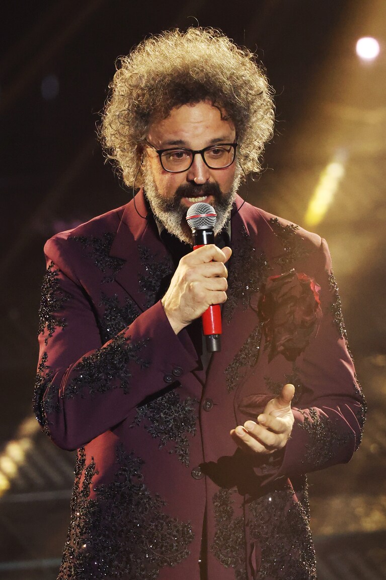 Jurman su Sanremo 2025: “Elodie futile canzoncina da TikTok, Tony Effe ...