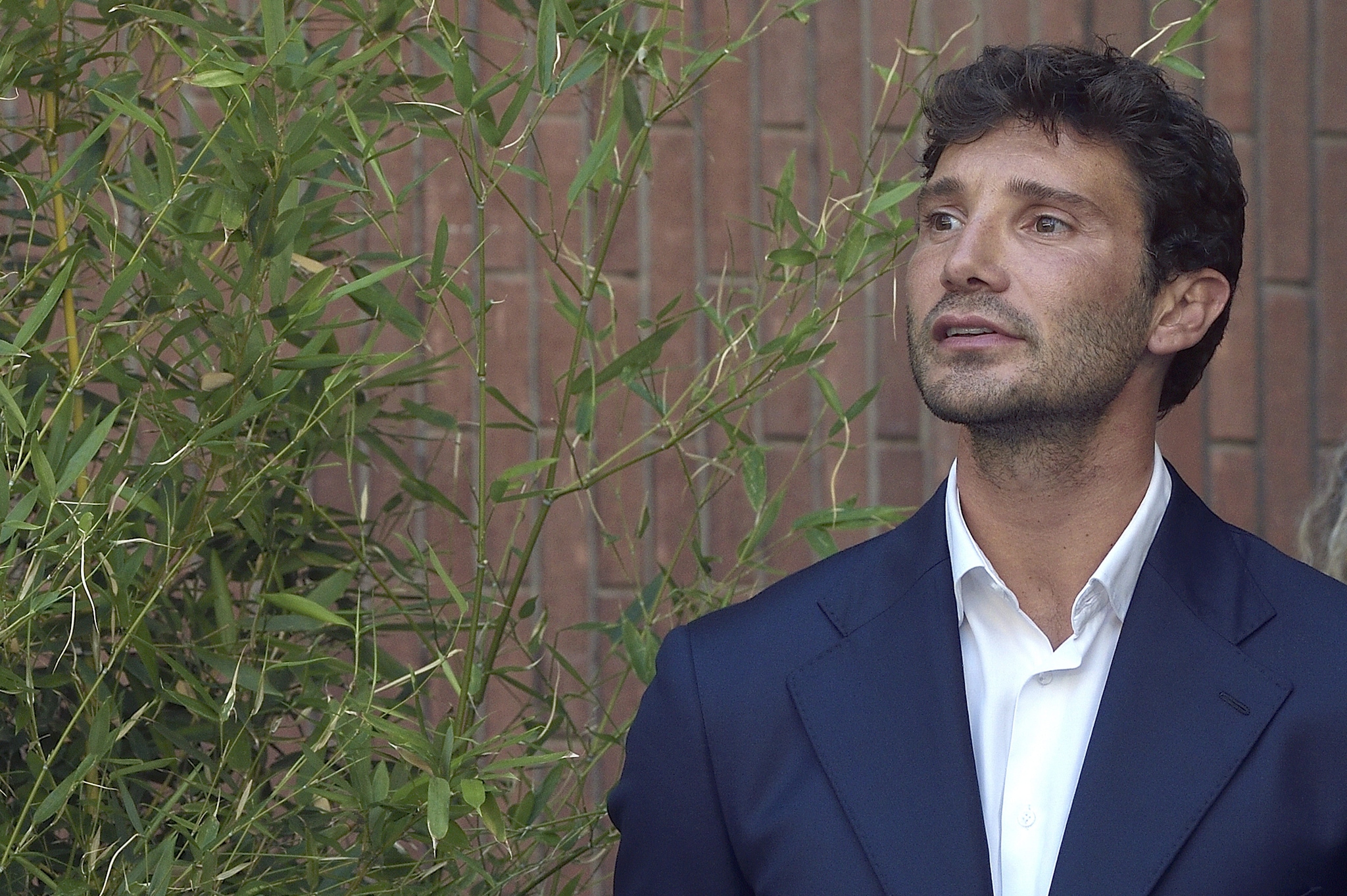 Stefano De Martino e Caroline Tronelli, dopo i video intimi rubati ...