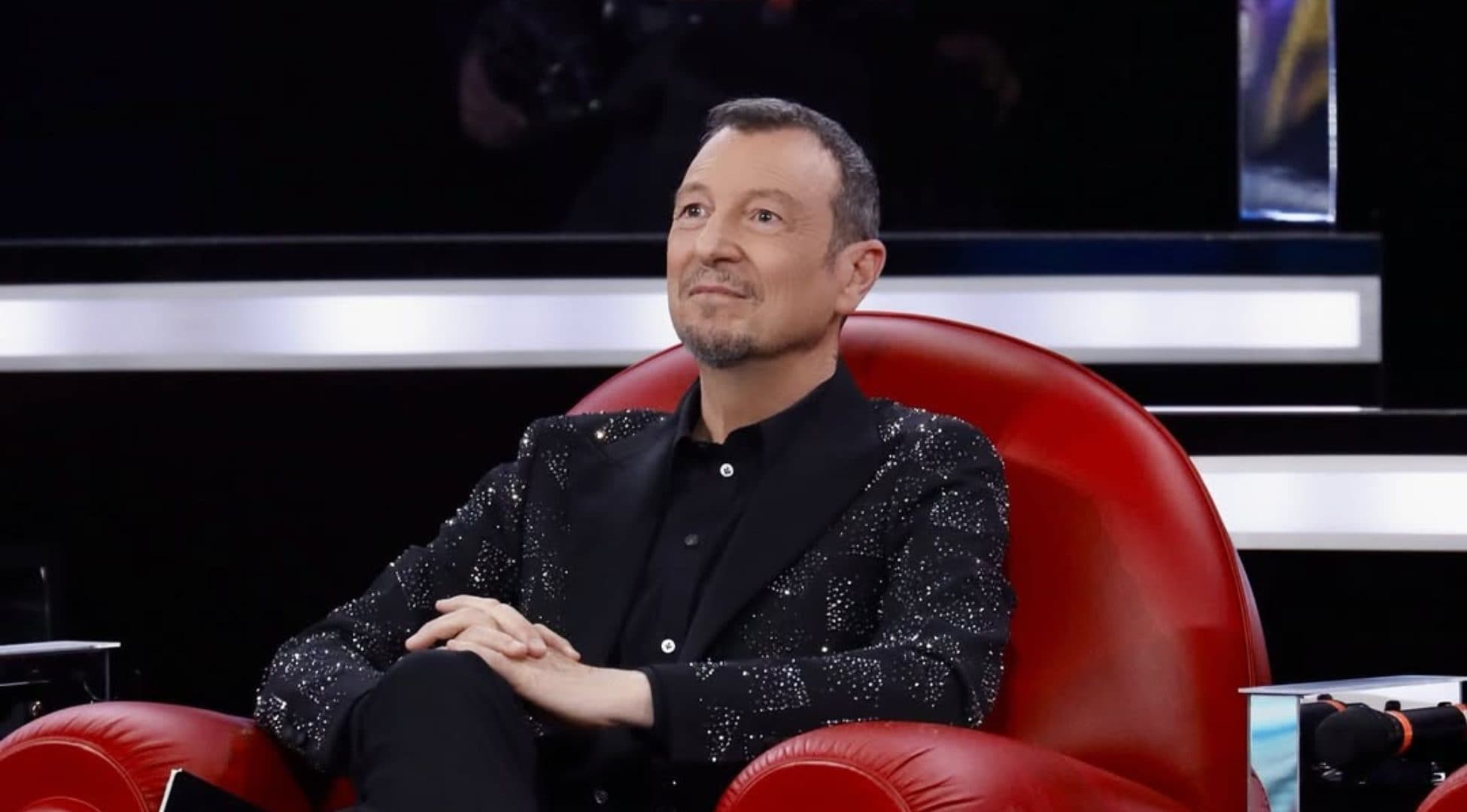 Amadeus cambia idea su Sanremo: “Tornerei a condurlo ma con Fiorello e ...