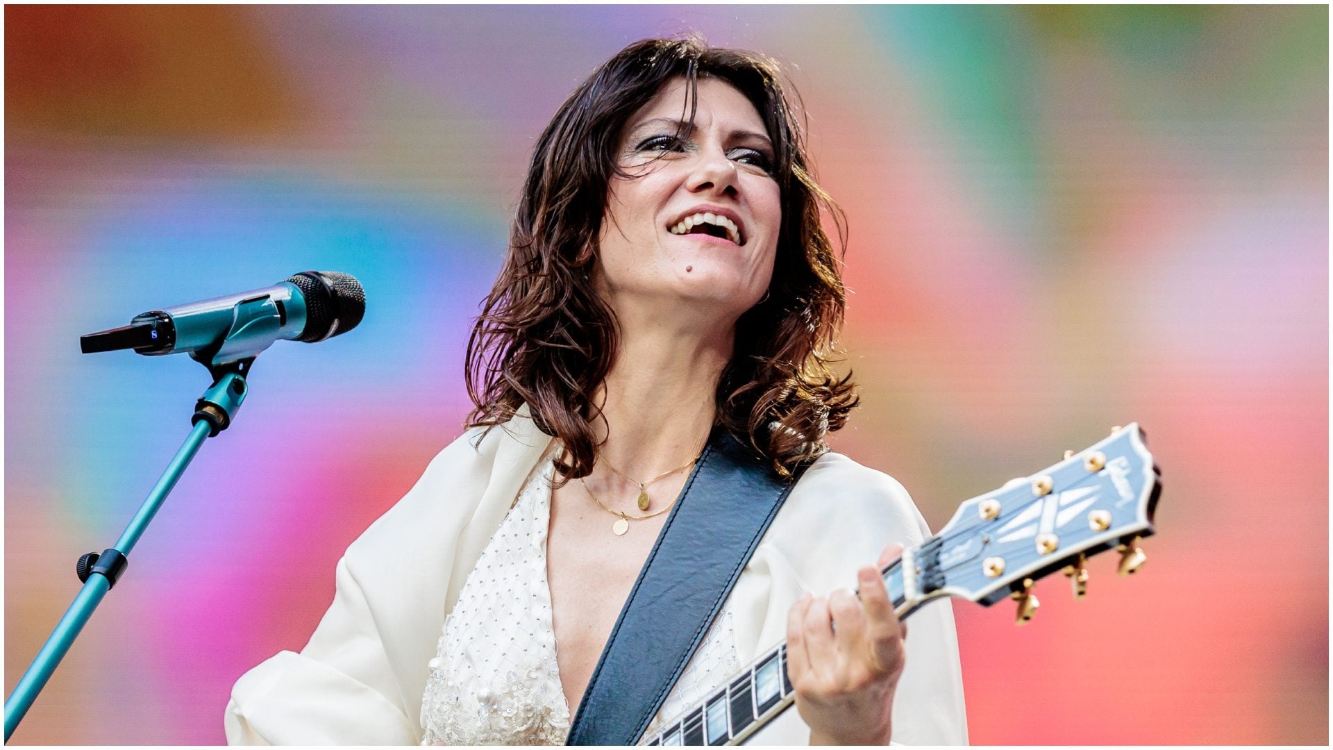 La scaletta del concerto di Elisa a San Siro su Canale 5: gli ospiti e ...