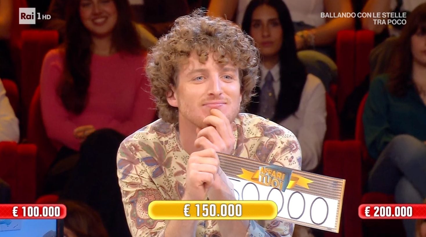 Ad Affari Tuoi è la terza puntata da record, Luca rifiuta 150mila euro ...