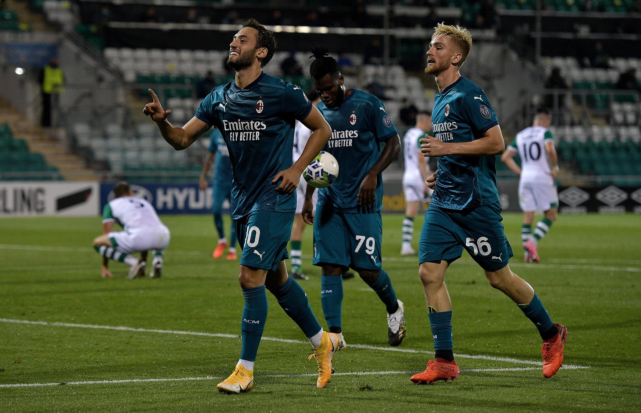 Milan vince per 3-2 su Bodo/Glimt, rossoneri ai playoff di Europa ...