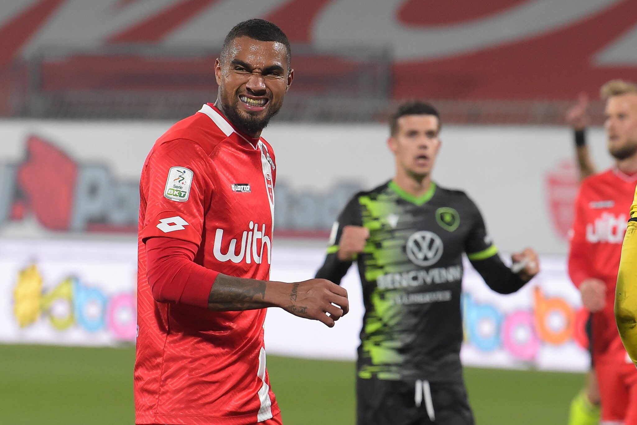 La carriera "scioccante" di Boateng: "Un anno e mezzo fa ero al ...