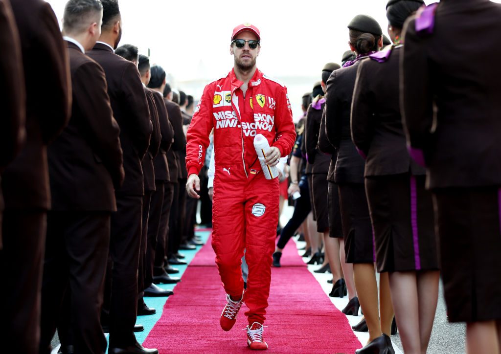 L'emozionante saluto della Ferrari a Sebastian Vettel al suo ultimo GP ...