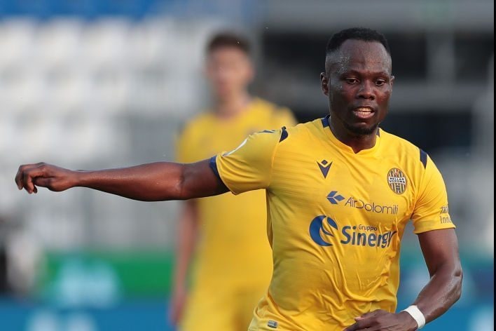 Badu rescinde con il Verona: "Voglio restare ancora nel calcio e ...