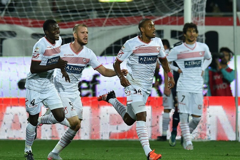 Il Carpi FC non esiste più, cancellato dal calcio: solo 5 anni fa ...