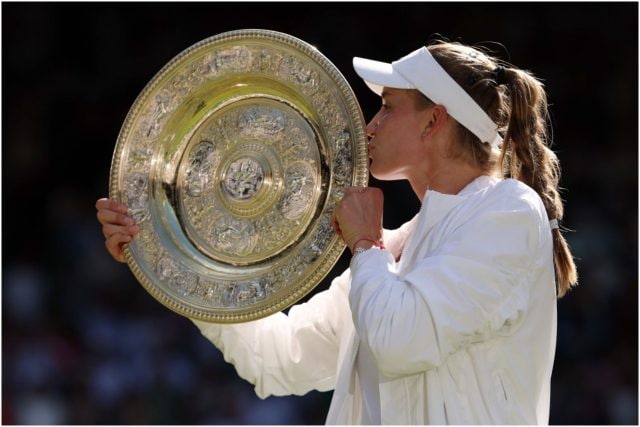 Una russa vince a Wimbledon: il trionfo di Rybakina in barba ai divieti ...
