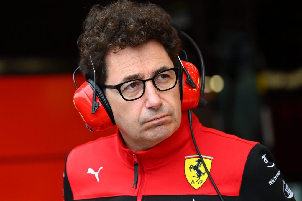 John Elkann esalta i progressi fatti dalla Ferrari: "Guardate i nostri ...