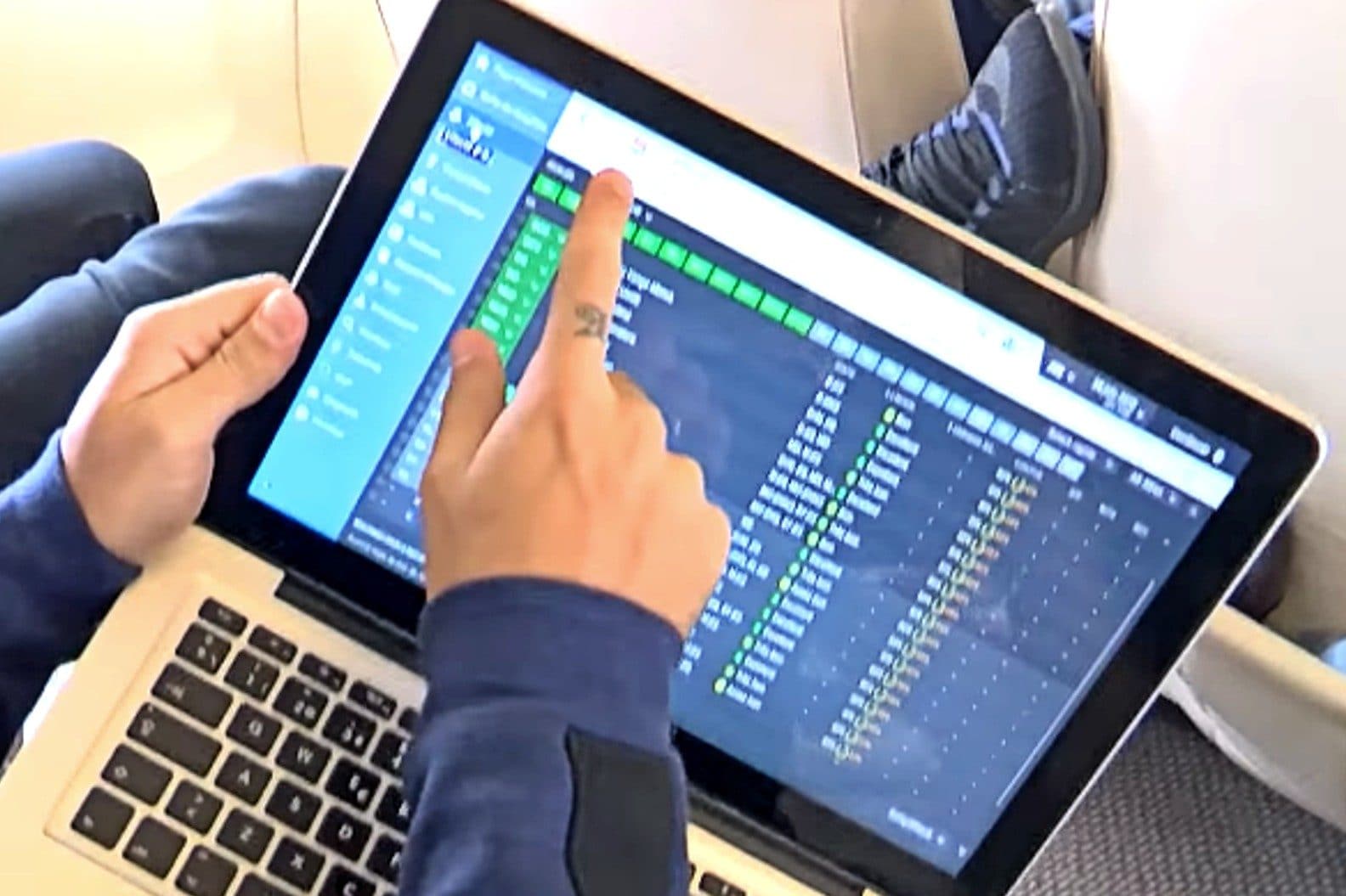 Un "pazzo" ha completato un secolo di carriera su Football Manager e in ...