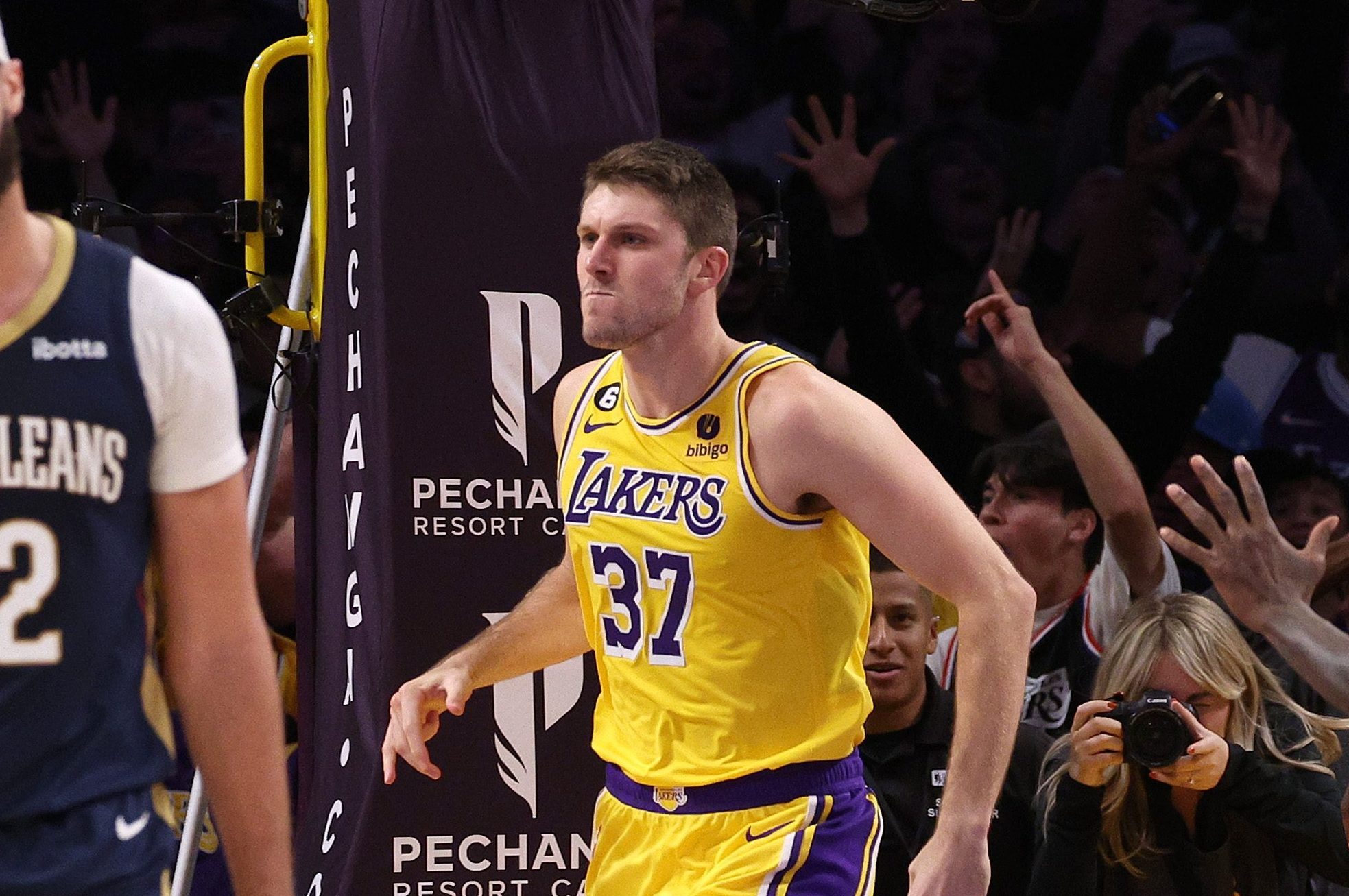 Un anno fa lavorava in un cimitero, oggi Ryan salva Lebron in NBA: è l ...