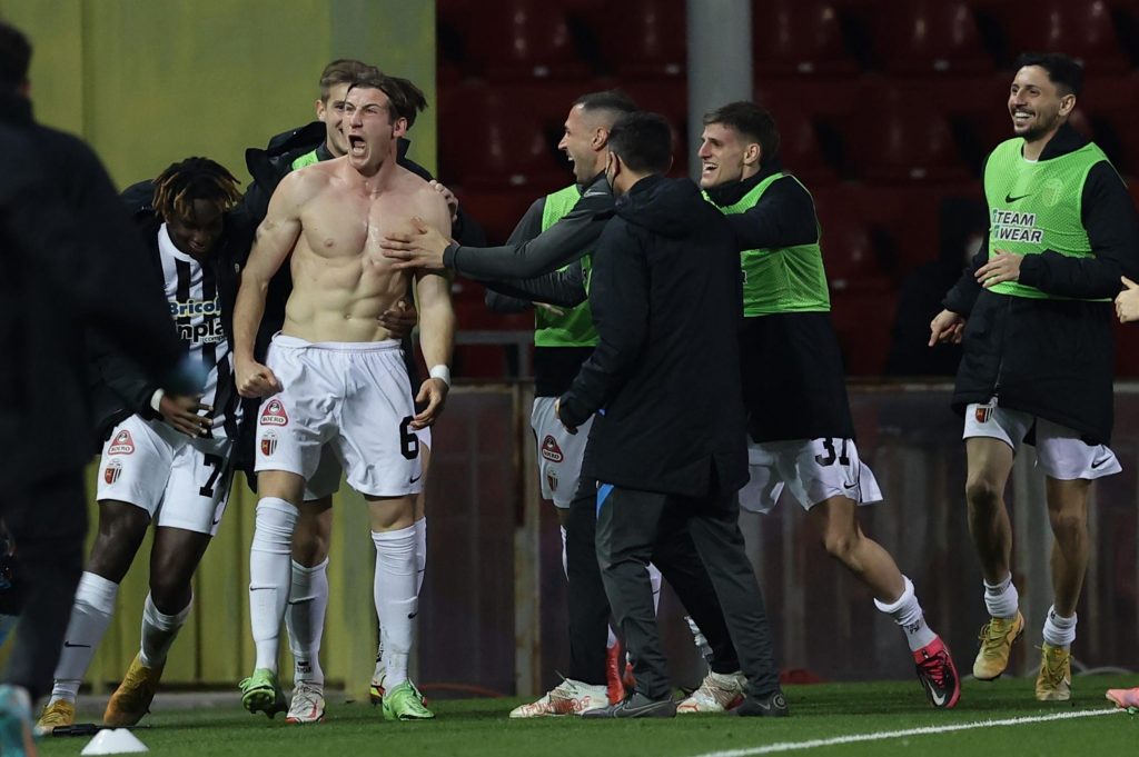 Il fisico esplosivo di Baschirotto, allenamenti e dieta maniacale ...