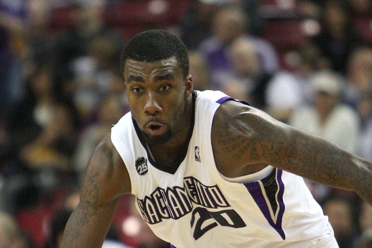 Ex giocatore NBA si è mangiato tutti i milioni guadagnati: arrestato ...