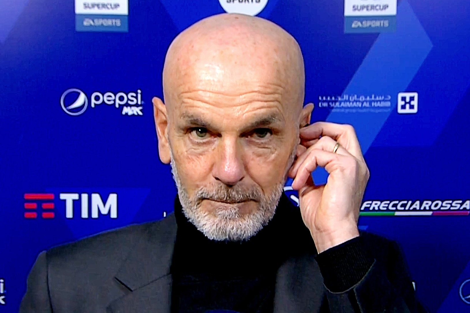 Maldini E Massara Nello Spogliatoio Allintervallo Pioli Furioso Col