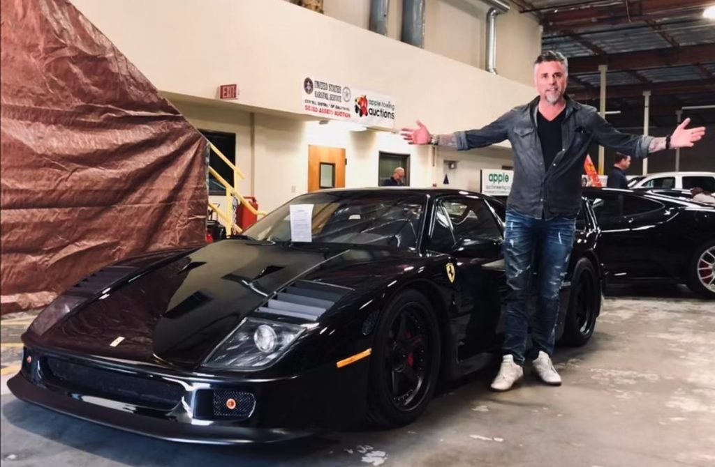 La Ferrari F40 ricostruita in TV oggi vale una fortuna: per il ...