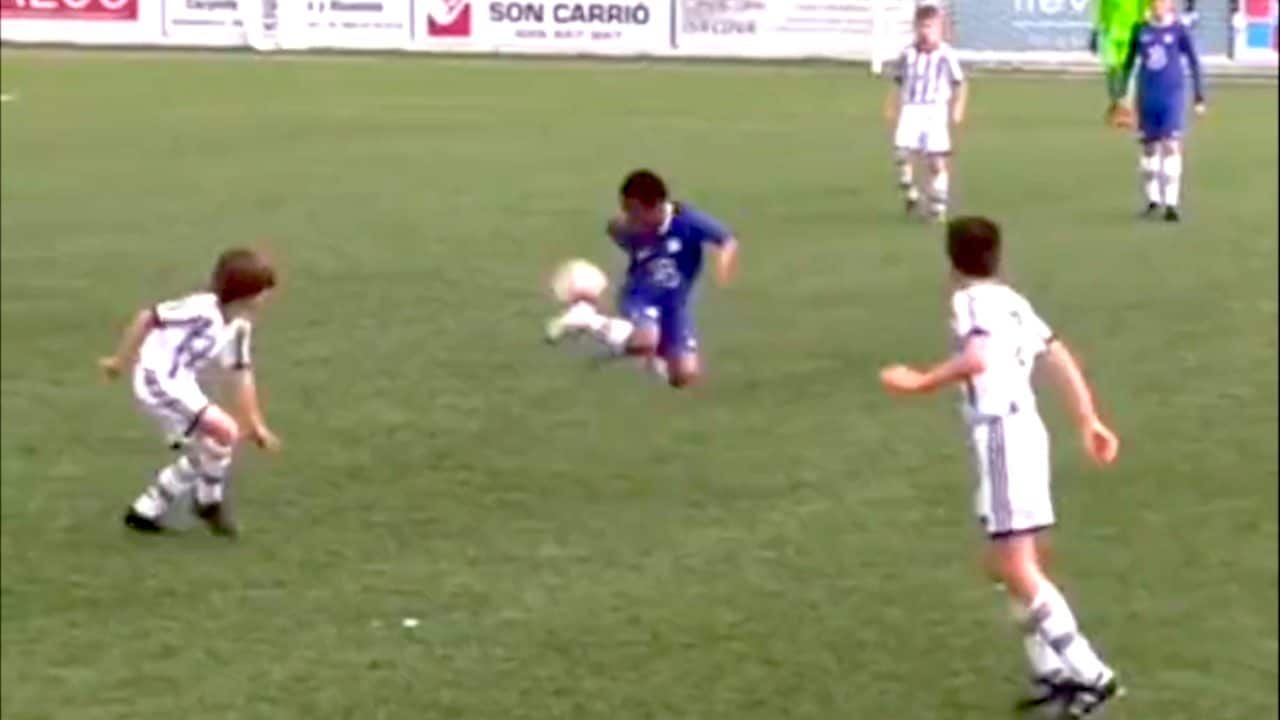 L'incredibile giocata di Khalil fa impazzire i tifosi: a soli 10 anni ...