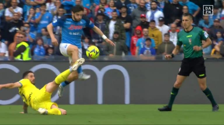 Gagliardini agghiacciante, a Napoli l'espulsione più sciocca dell'anno ...