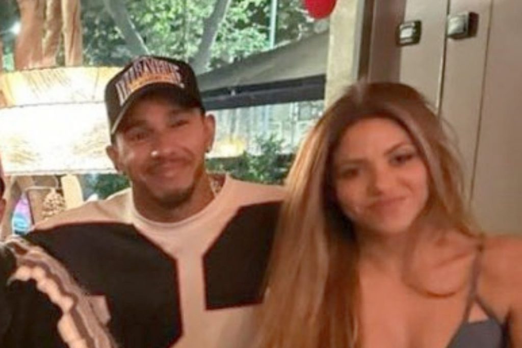 La notte brava di Shakira e Hamilton dopo il GP Silverstone: insieme ...