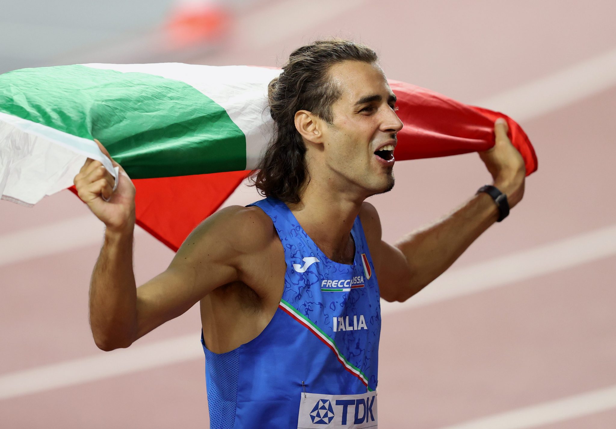 Fenomeno Tamberi! È campione del mondo nel salto in alto: primo oro per ...