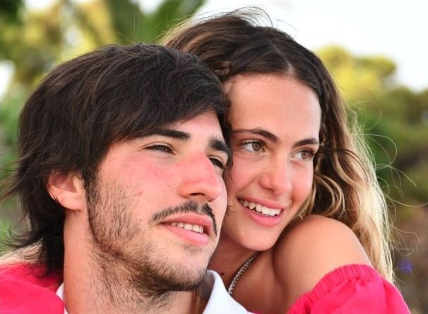 Le confessioni social della fidanzata di Sandro Tonali: "Qualcuno non ...