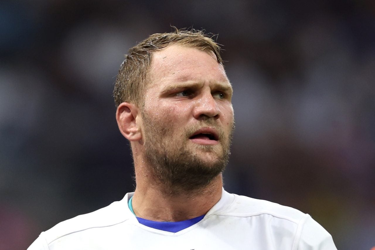 Un gigante di rugby costretto a lasciare i Mondiali, lo ha morso un ...