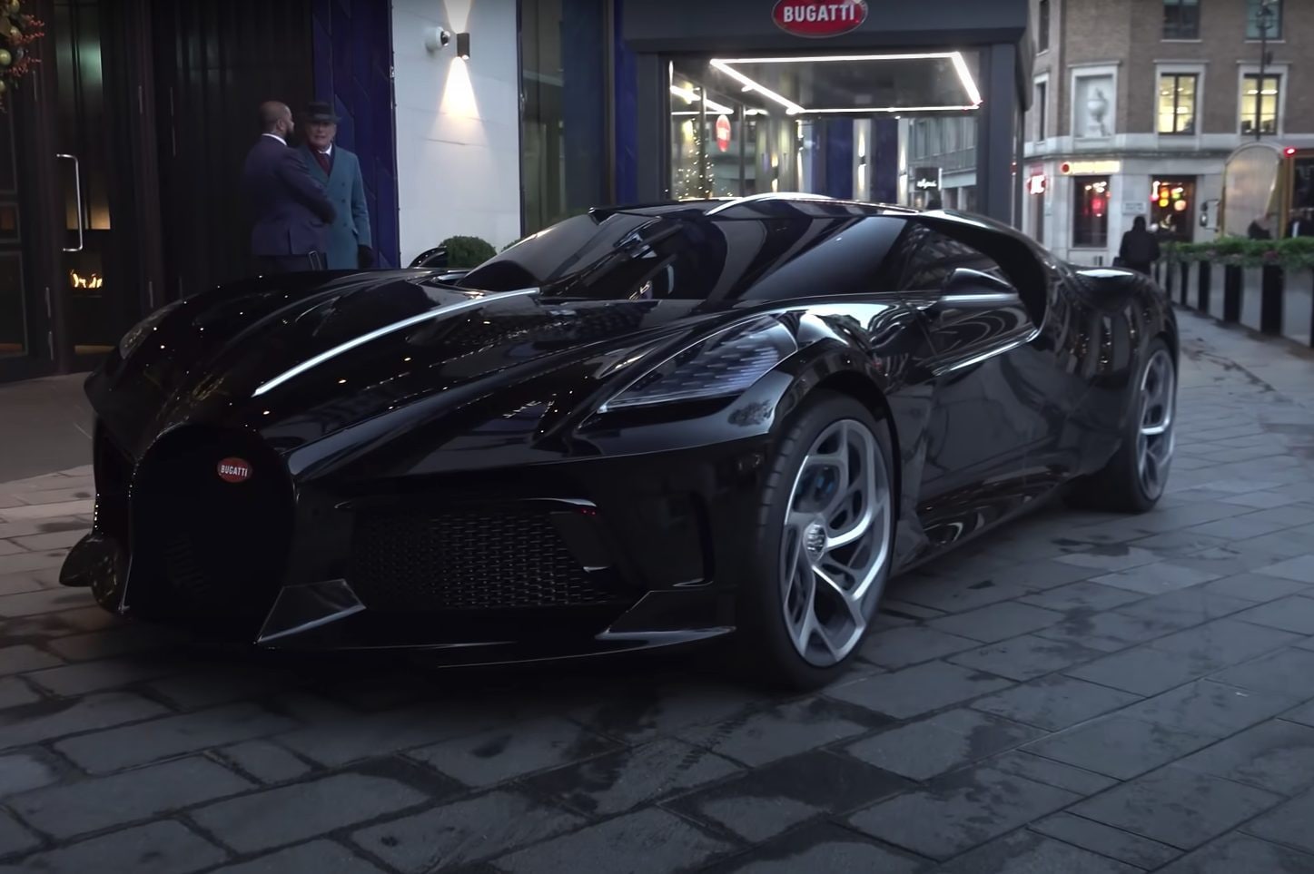 Il mistero della Bugatti da 17 milioni di euro scomparsa nel nulla ...