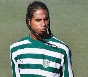 Cristiano Ronaldo umilia un suo vecchio compagno che gli chiede un ...