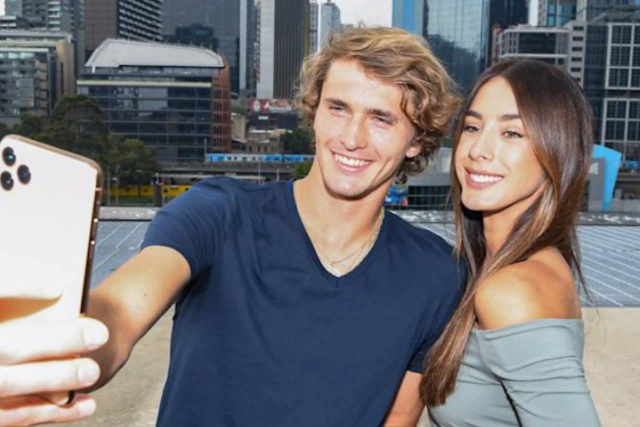 Zverev accusato dall'ex fidanzata: "Geloso e violento per un like, mi ...