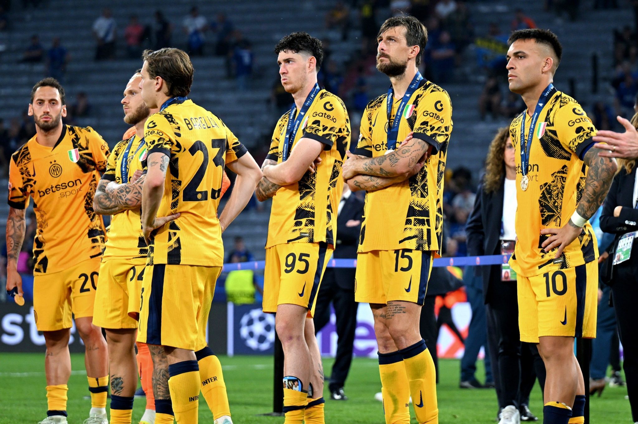 Un solo calciatore dell'Inter chiede scusa dopo l'umiliazione col PSG ...