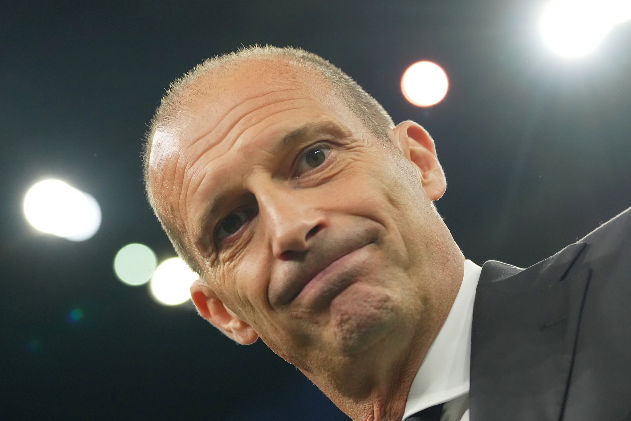 Cosa succede nel Milan: "Ci sono tanti galli nel pollaio. Allegri parla ...
