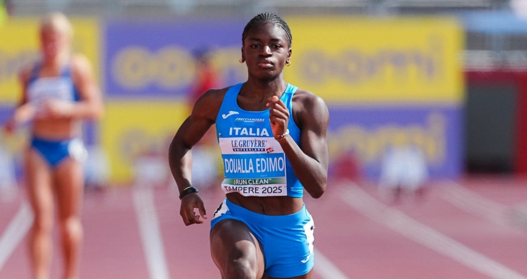 Kelly Doualla disarmante agli Europei U20, a 15 anni va in finale in ...