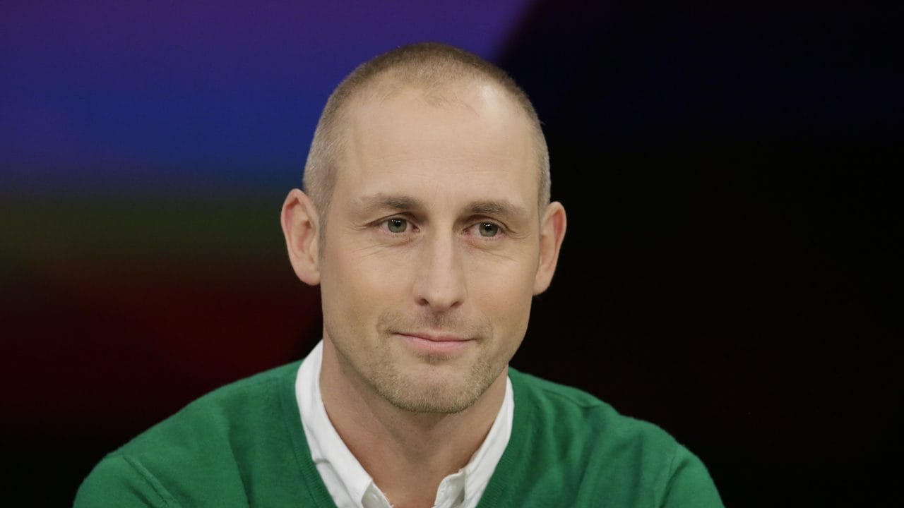 Marcus Urban svela cosa accade nel calcio: "Giocatori gay organizzano ...