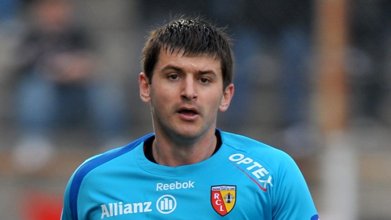 Dejan Milovanovic muore in campo a 41 anni nel match di vecchie glorie ...