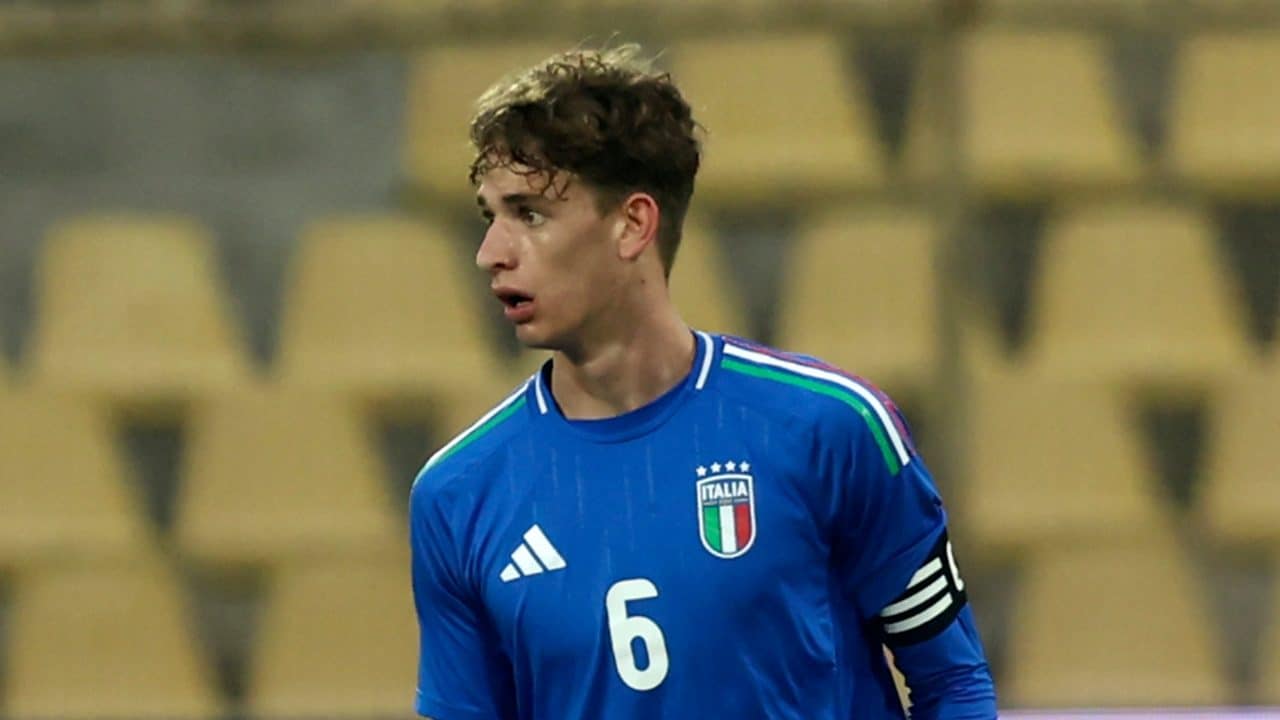 Chi è Andrea Natali, il giovane difensore italiano preso dall'AZ e cresciuto tra Barcellona e Bayer