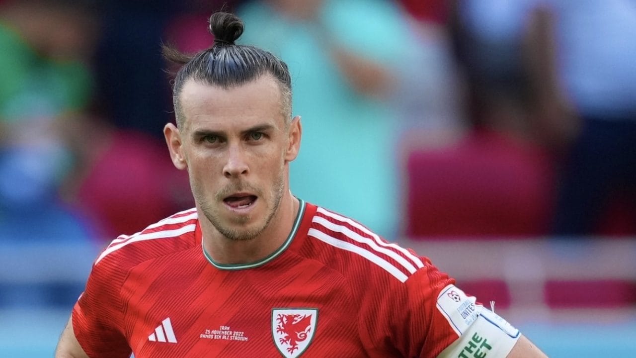 Bale torna in campo 2 anni dopo il ritiro per una strana partita ...