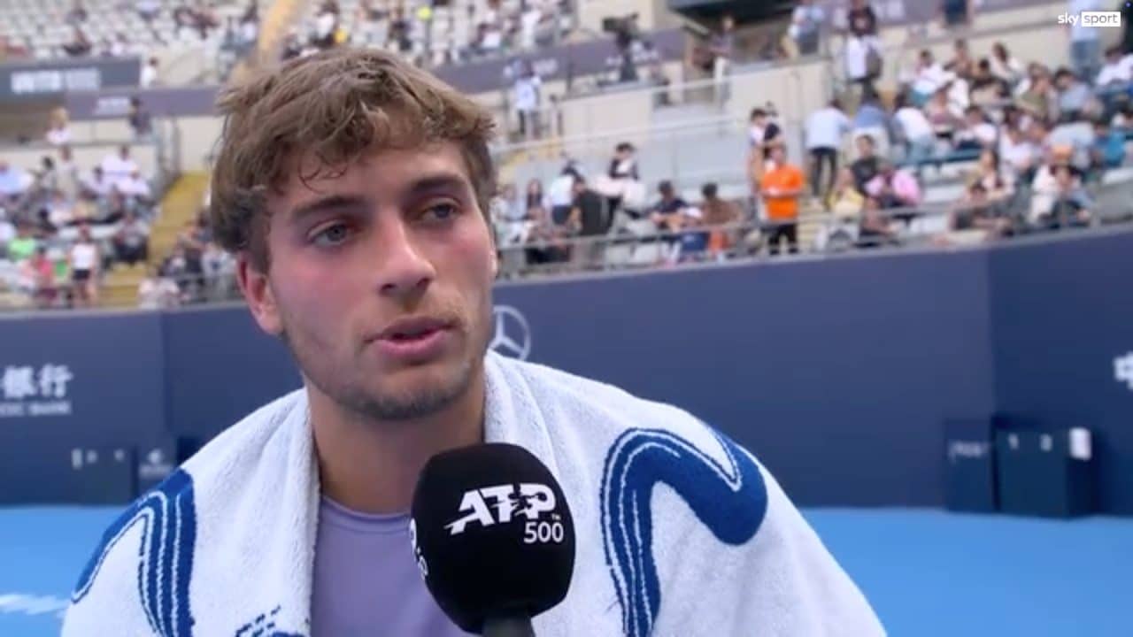 Cobolli sfiancato dal jet lag dopo il match con Rublev a Pechino: "Ho ...