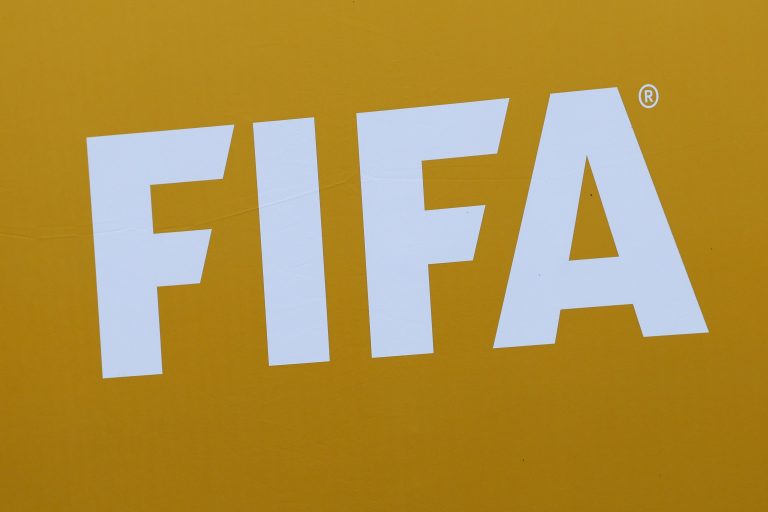FIFA vuole ampliare il VAR su corner e doppi gialli: come può cambiare ...