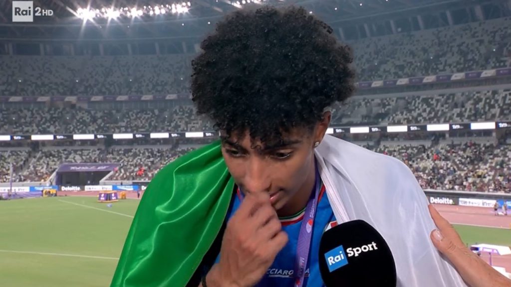Furlani in lacrime in diretta dopo l'oro ai Mondiali: "Lo devo a me ...