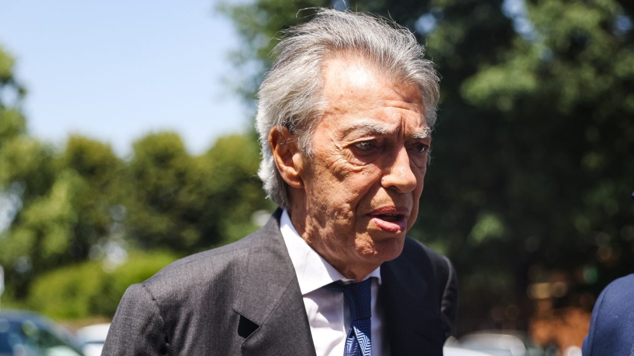 Come sta Moratti dopo il ricovero in ospedale: ha parlato coi familiari ...