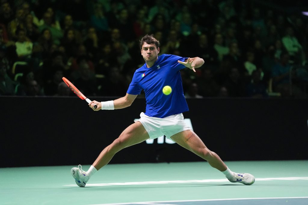 Italia in finale di Coppa Davis dopo una vittoria epica di Cobolli: si ...