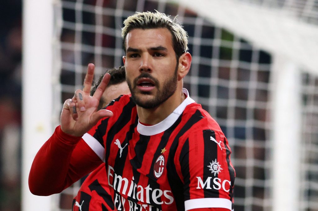 La compagna di Theo Hernandez, Zoe Cristofoli: "Ha voluto far nascere i ...