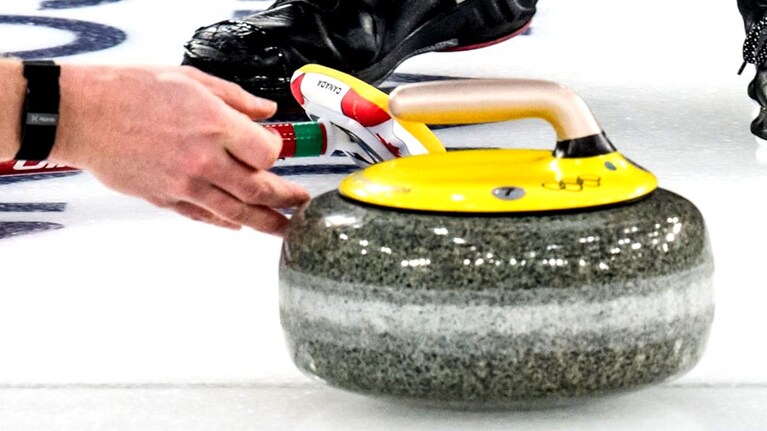 Perché il curling è diventato il vero scandalo delle Olimpiadi dopo ...