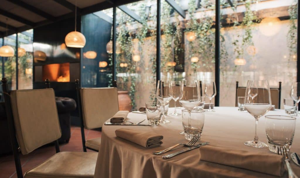 I 10 migliori ristoranti romantici a Roma per una cena di coppia: la ...
