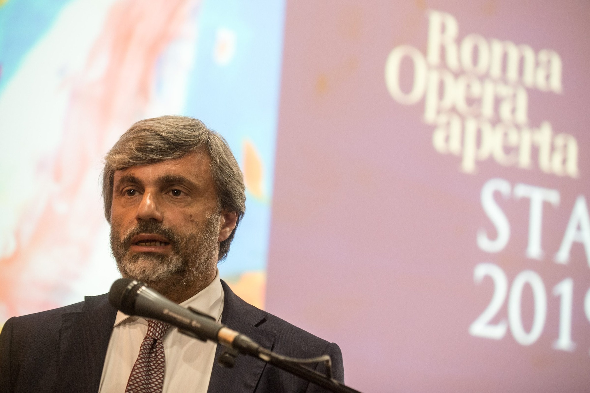 Figli del capo gabinetto di Gualtieri ai carabinieri: "Non sapete chi ...