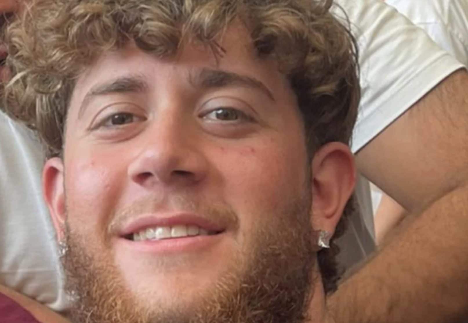 Il Papa incontra la famiglia di Simone, ucciso da un ex poliziotto ...